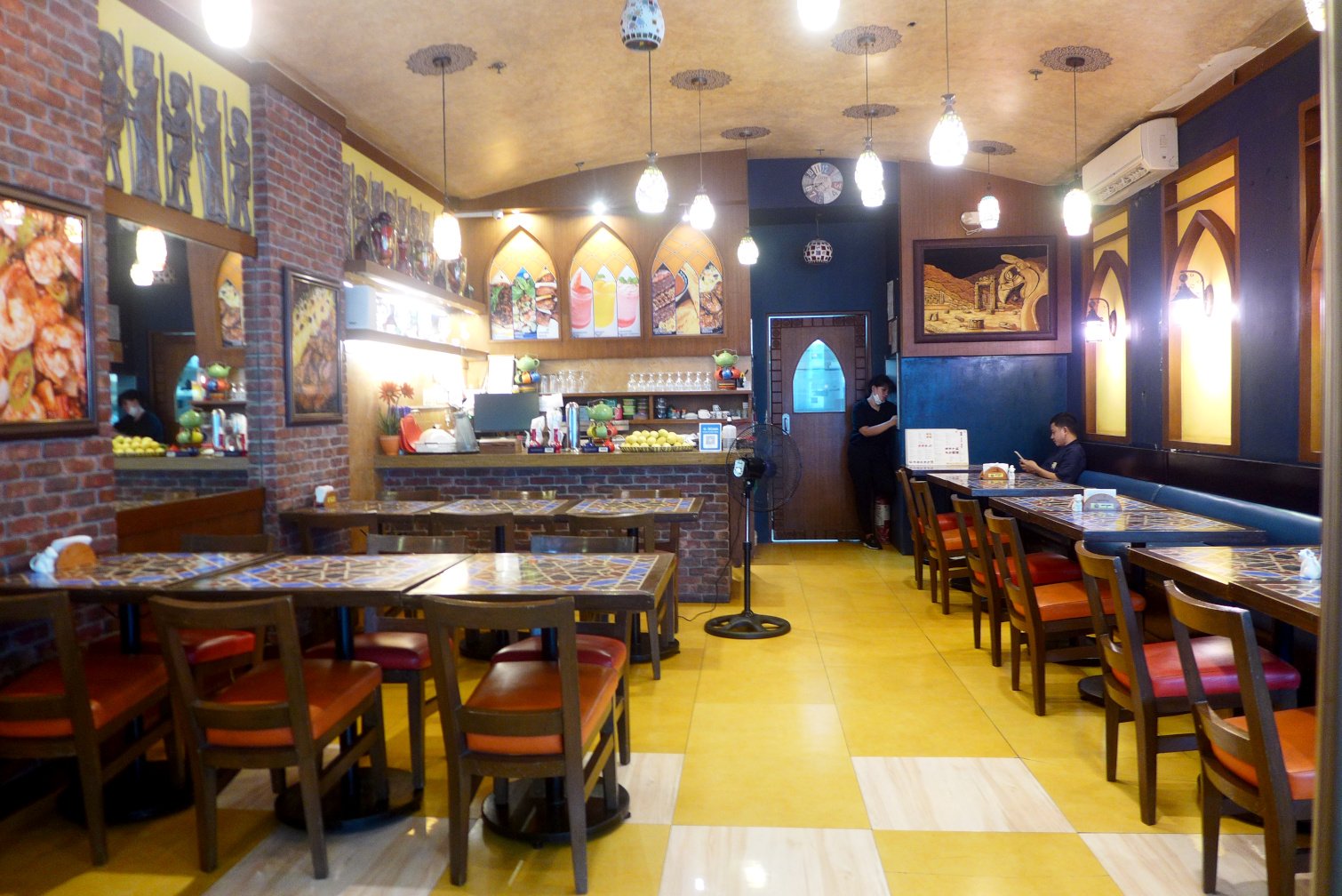 QC Eats: Arya Persian Restaurant | eagerexplorer