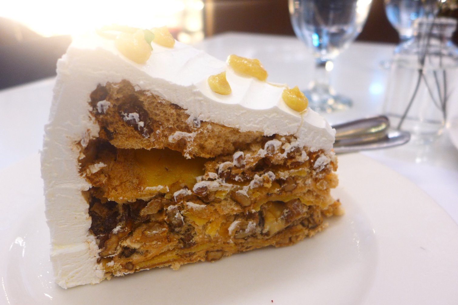 QC Eats: Heny Sison Desserterie | eagerexplorer